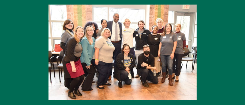Lieutenant Governor Visits Campus, Accepts Invitation | Siena University